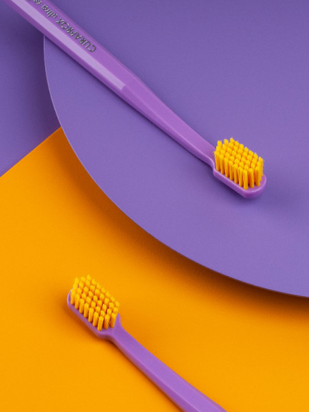 Premium toothbrushes: Recommended by dentists for 40+ years. | CURAPROX ...